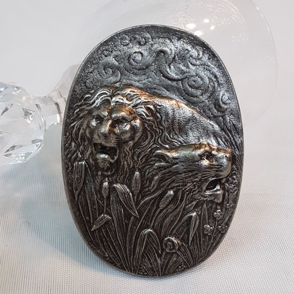 Jewelry | Vintage Embossed Metal Lions In Grasses Brooch | Poshmark